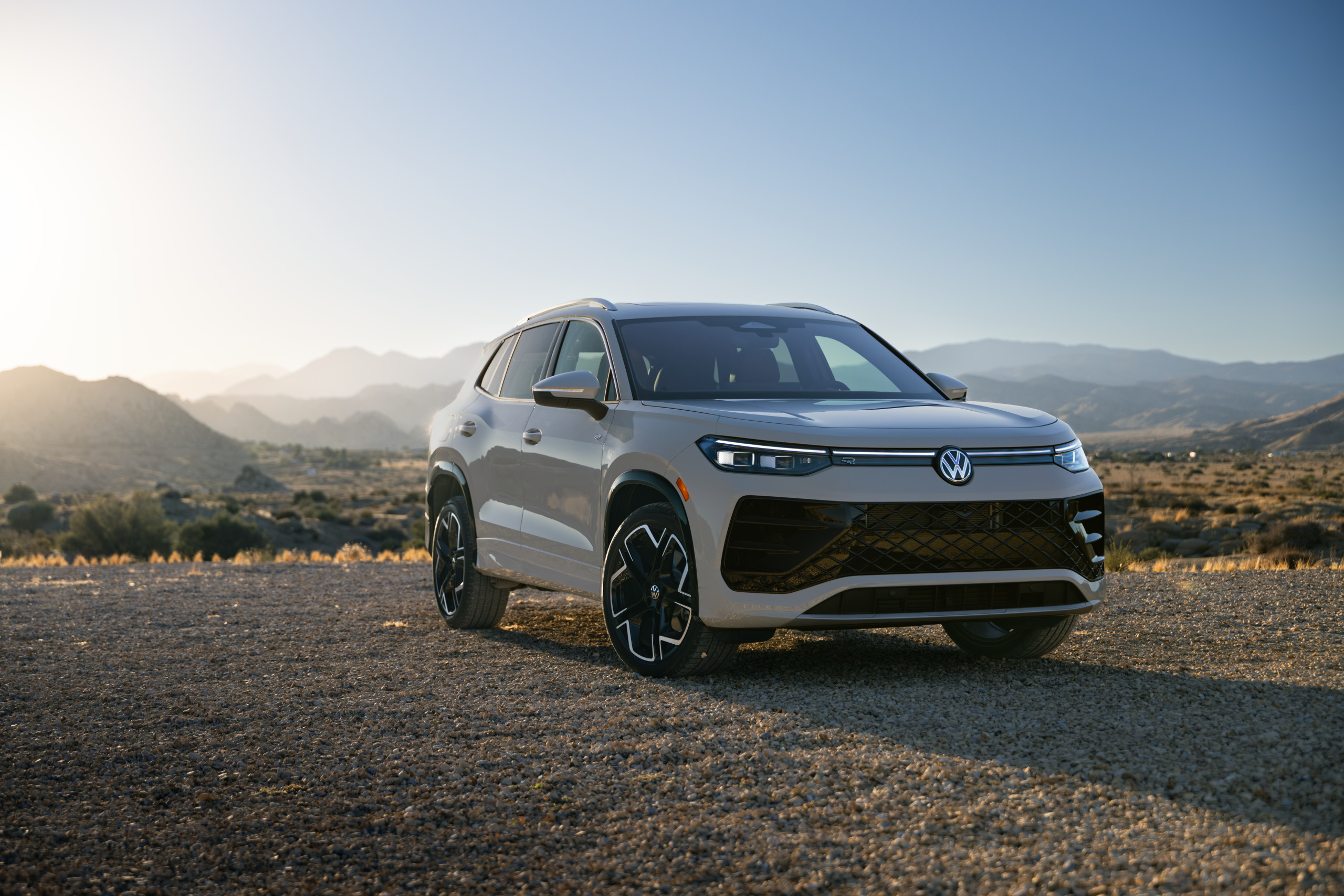 The 2025 Volkswagen Tiguan: An Overview – Family Volkswagen of Burleson ...